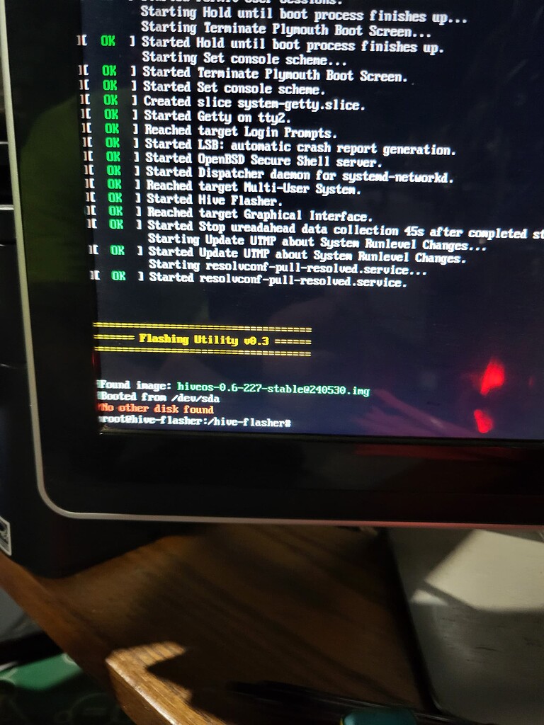 Hive OS flashing utility: no other disk found - OS setup and Linux - Forum and Knowledge Base A ...